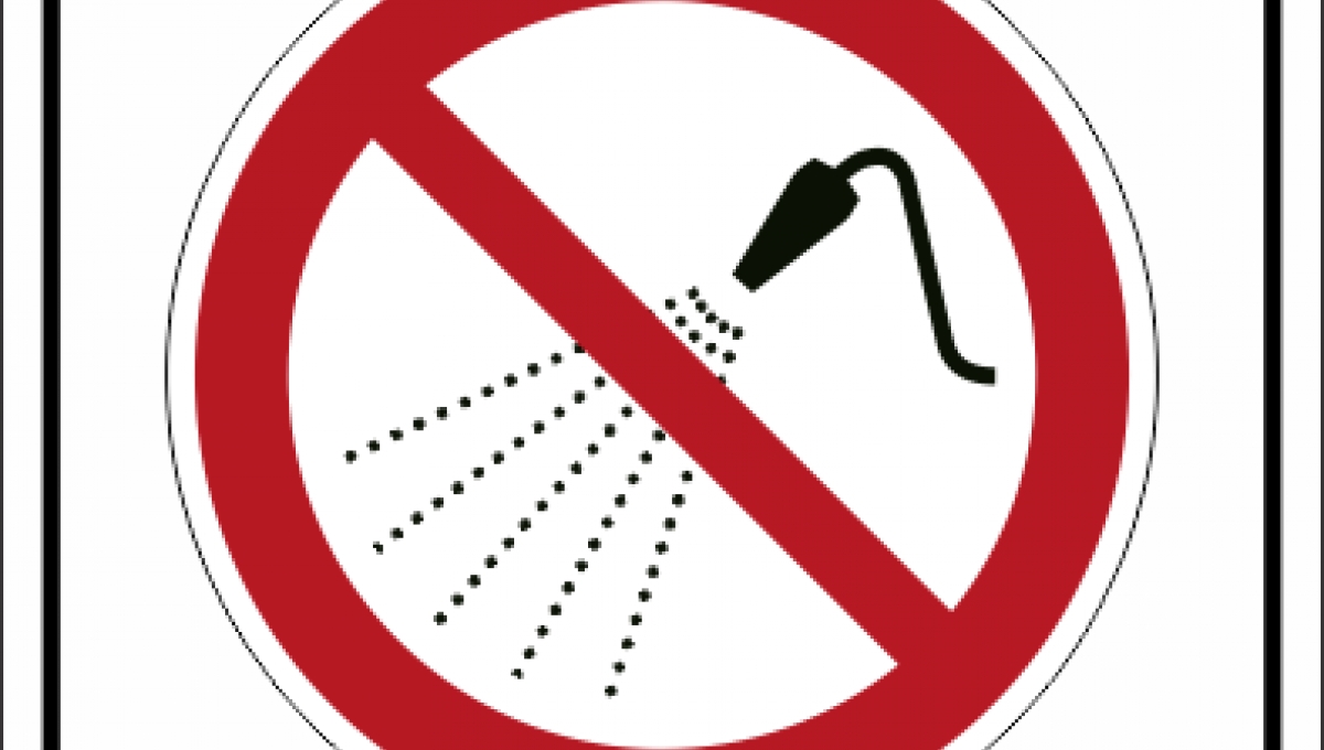 Do not spray with water sign | Do not spray with water | Do not spray ...