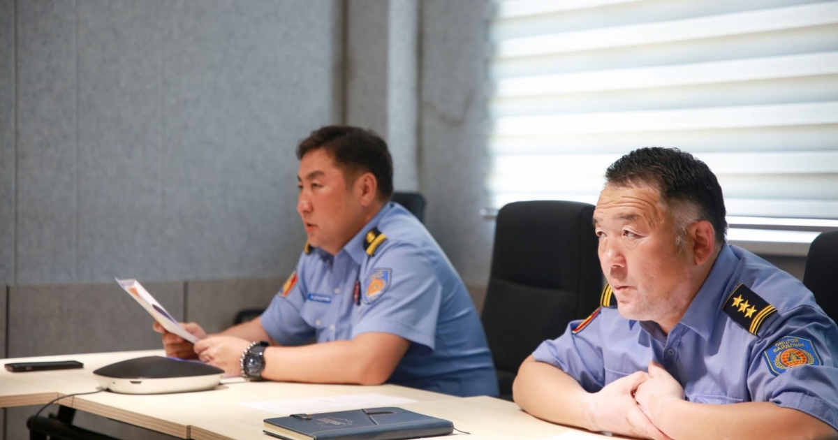 “Онцгой байдлын байгууллагын бүсийн ажиллах журам” ыг танилцуулж хэрэгжилтэд анхаарч ажиллахыг