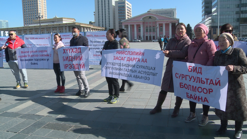 Нийслэлийн 133 дугаар сургуулийн сурагчид 4 ээлжээр хичээллэж байна ...